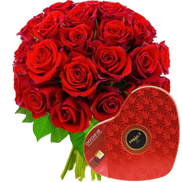 Cadeaux Gourmands "30 ROSES ROUGES + COEUR ROUGE DE CHOCOLATS ...