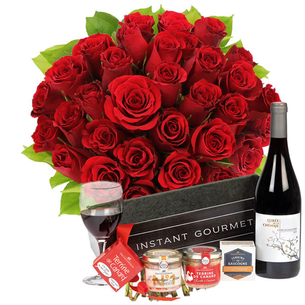 Cadeaux Gourmands "30 ROSES ROUGES + COFFRET INSTANT GOURMAND ...