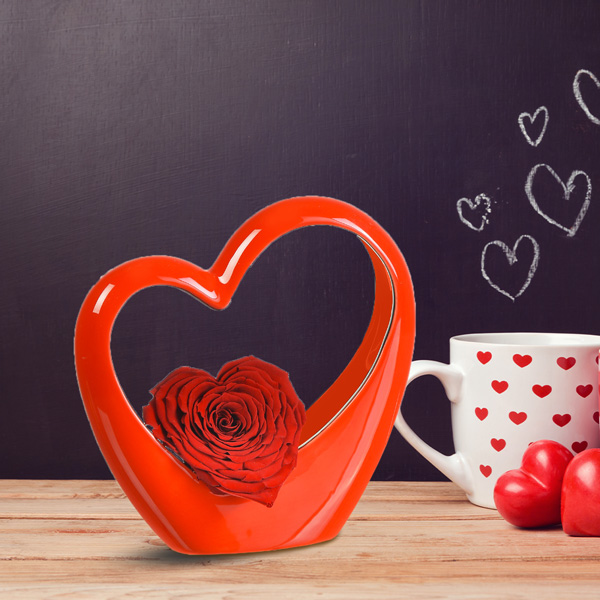 Bouquet de roses "MINI COEUR ROUGE + ROSE STABILISEE ROUGE EN COEUR ...